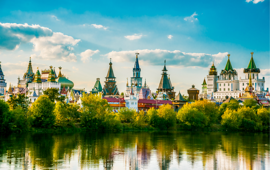 Top 10 Russian Customs to Remember